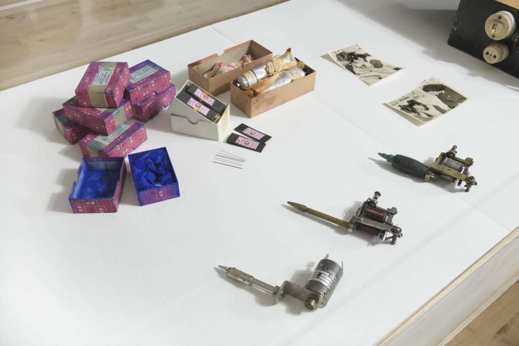 Skin Digging - Art Exchange